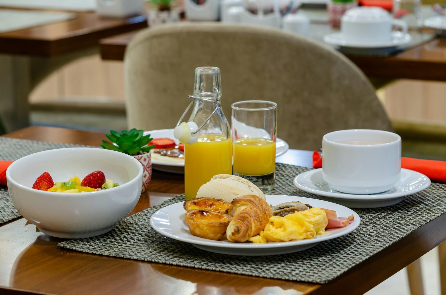 The 10 Best Places to Have Breakfast in Lisbon's old town - Lisbon ...